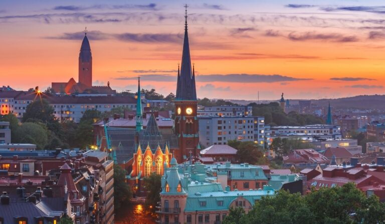 Rootsi vaatamisväärsused: 15 kohta Skandinaavia poolsaarel - infoViking